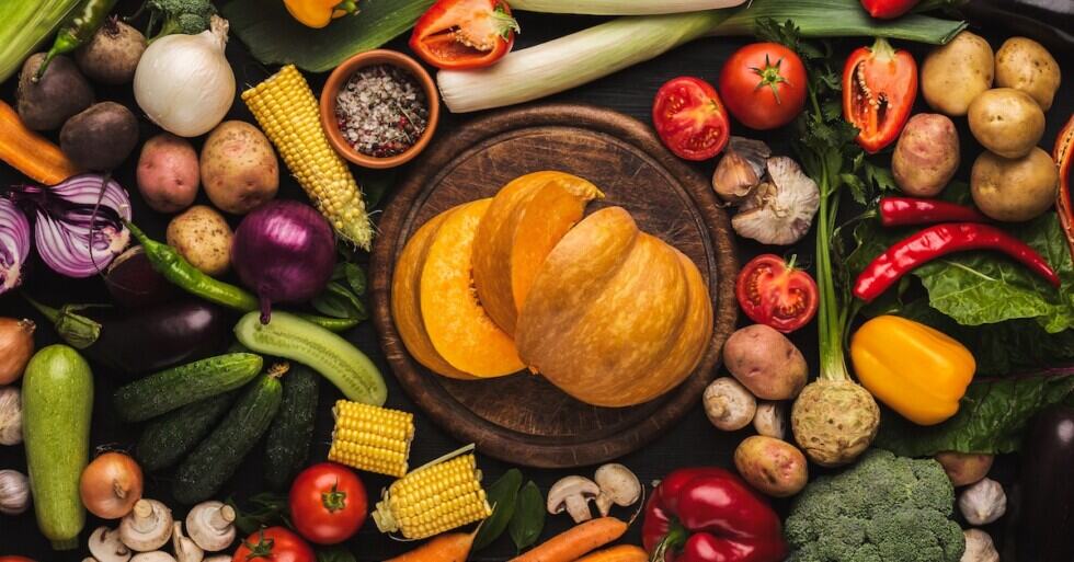 How the foods we eat influence the moods we experience - America Out ...